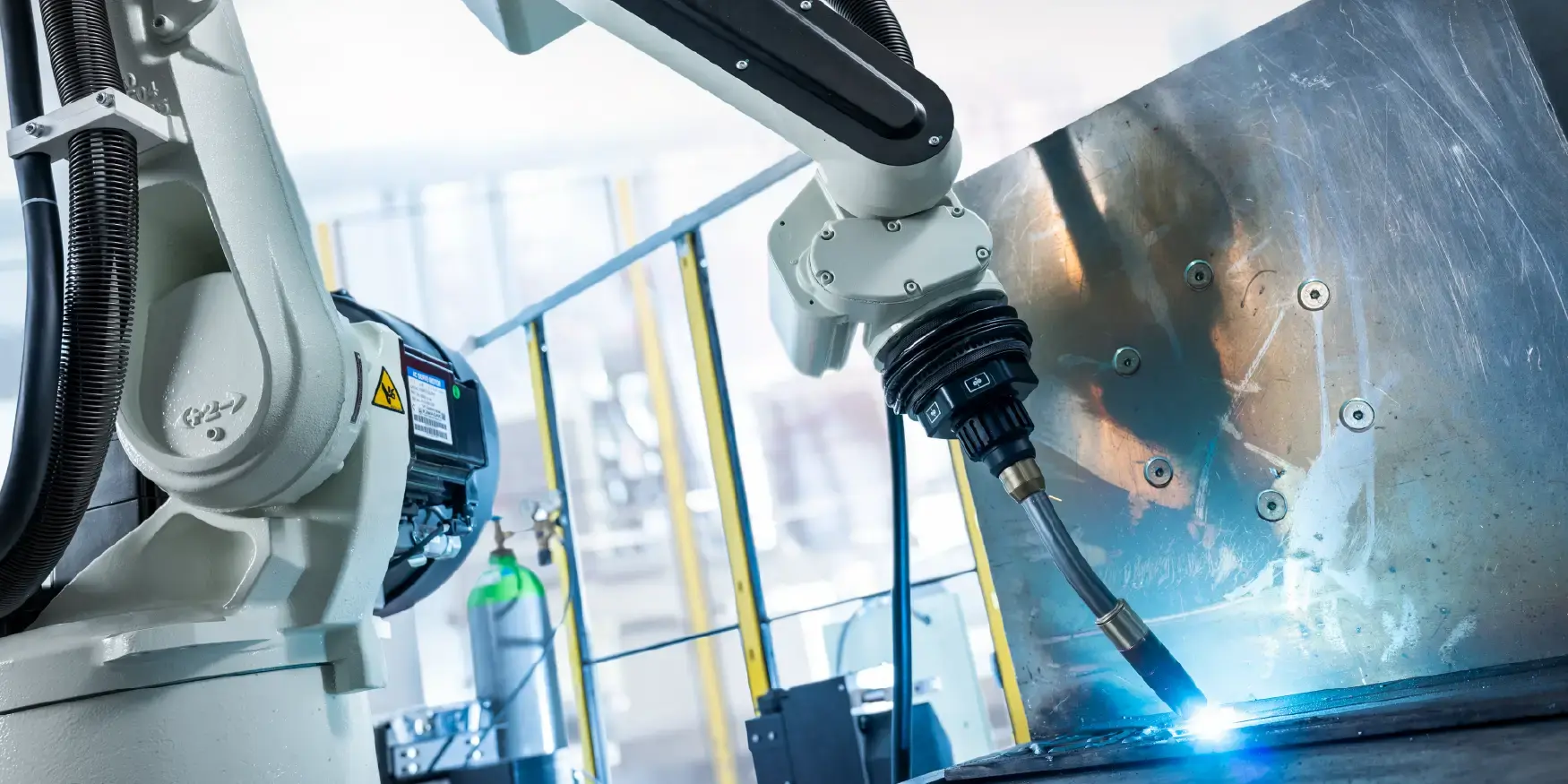 Introducing the new Kawasaki BA013N Arc-Welding Robot